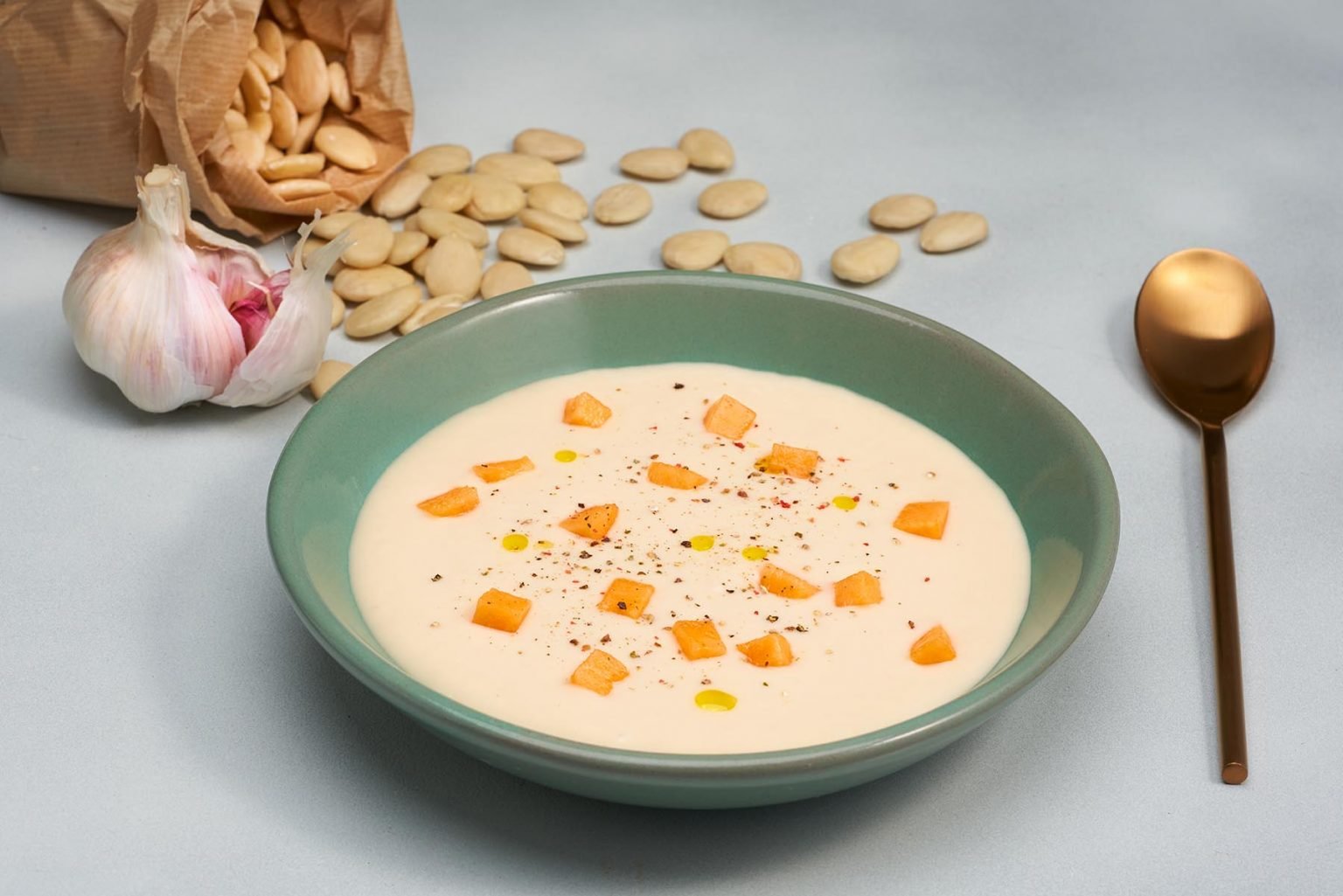 Ajo blanco | Create Recipes | Recetas para elaborar con tu Chefbot