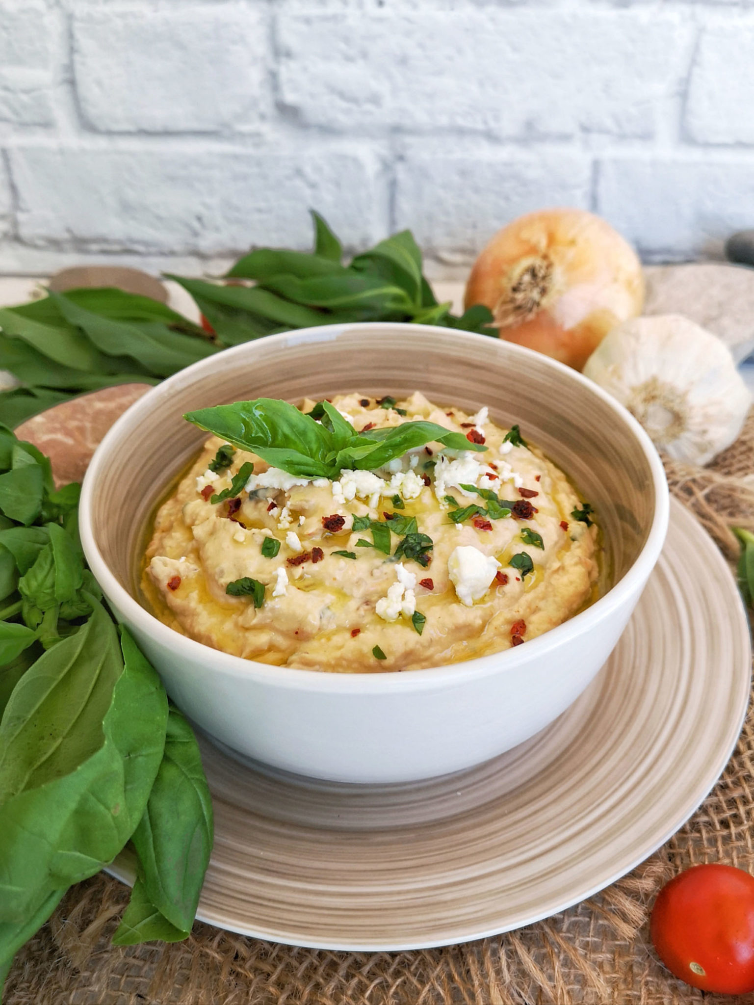 Hummus de ricotta, albahaca y tomate | Create Recipes | Recetas para ...