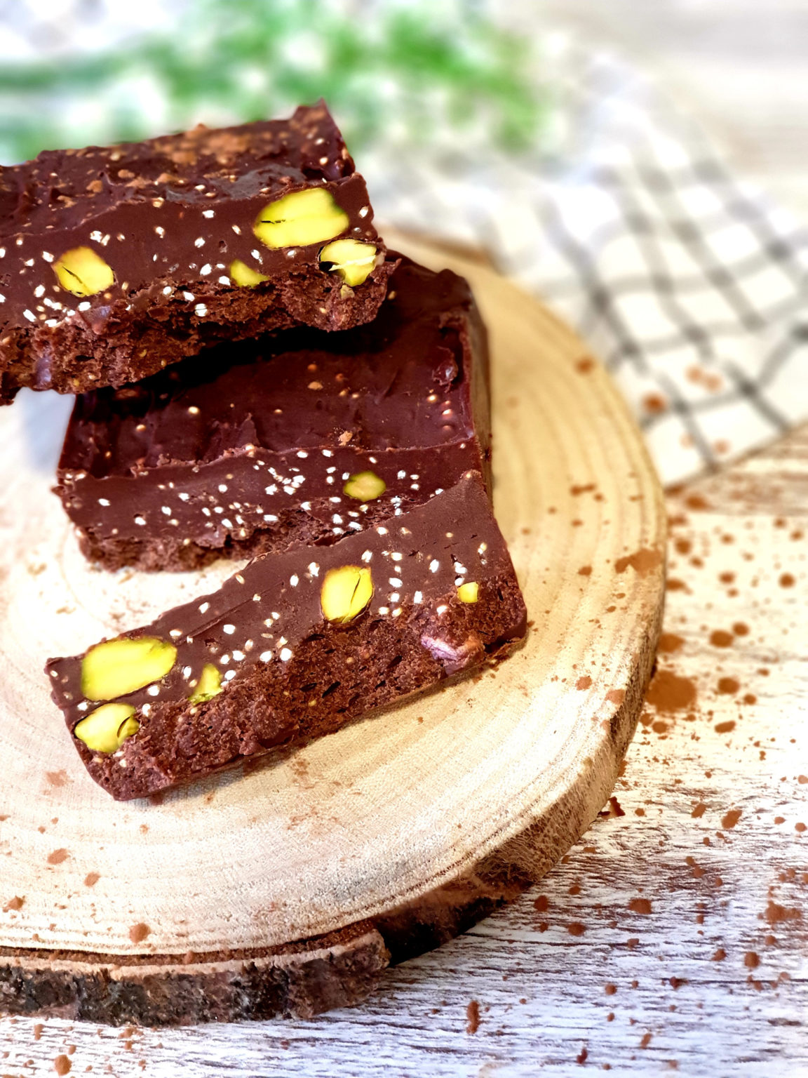 TURRÓN DE CHOCOLATE CON PISTACHOS Y QUINOA TOSTADA | Create Recipes ...