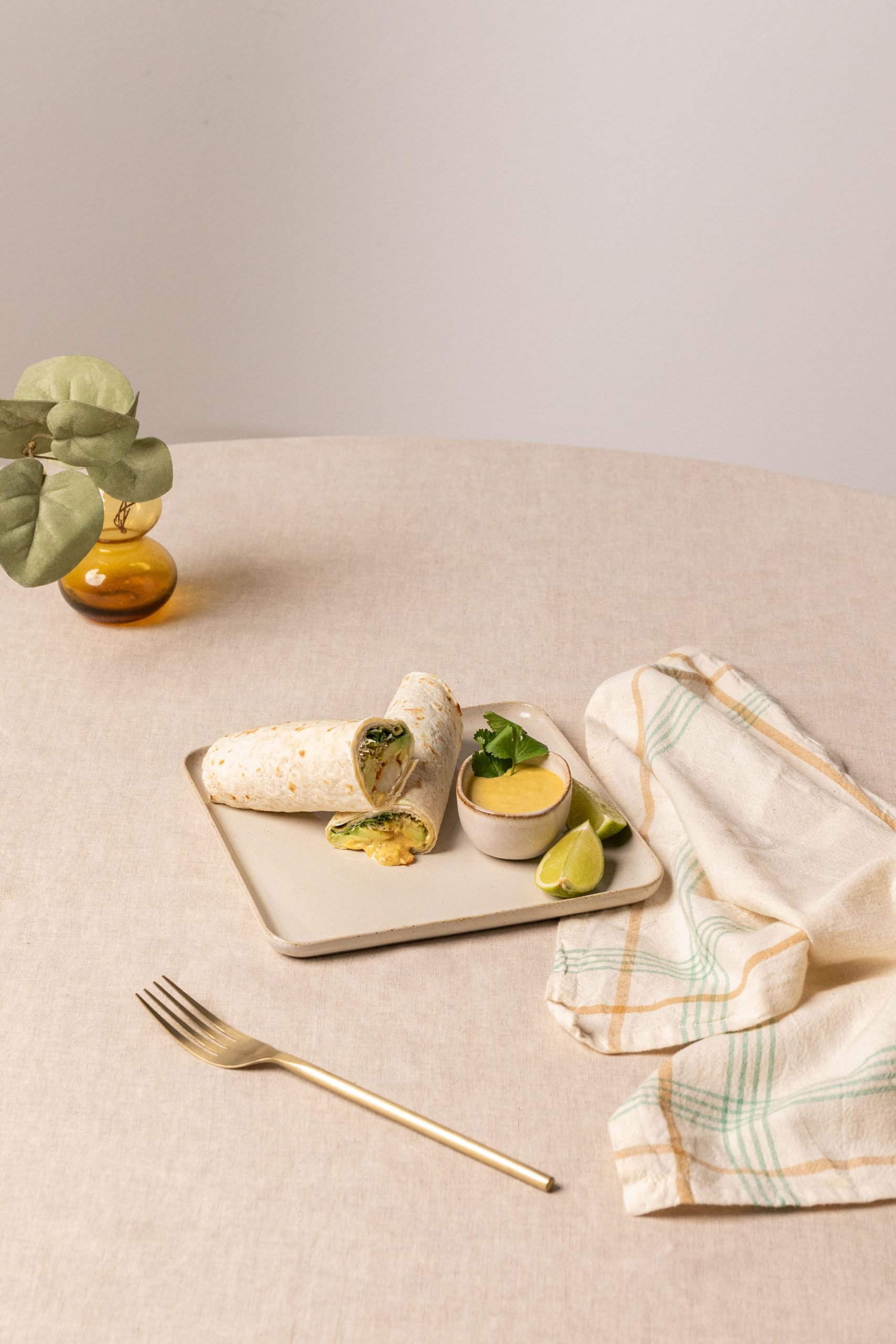 Prawn wrap with curry and coconut sauce | Create Recipes | Recetas para ...