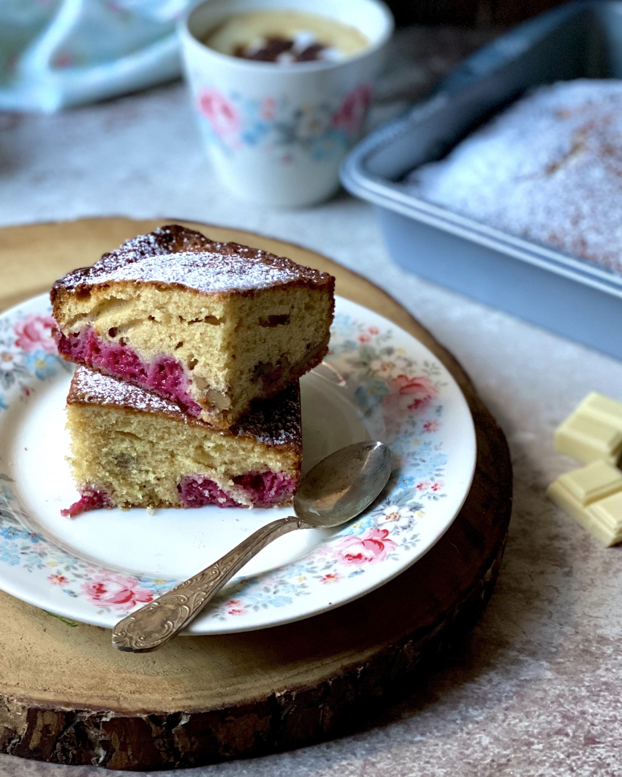 Brownie de chocolate blanco y frambuesas | Create Recipes | Recetas ...
