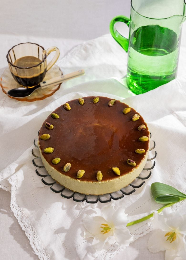 Cheesecake de mascarpone, pistachos y caramelo salado | Create Recipes ...